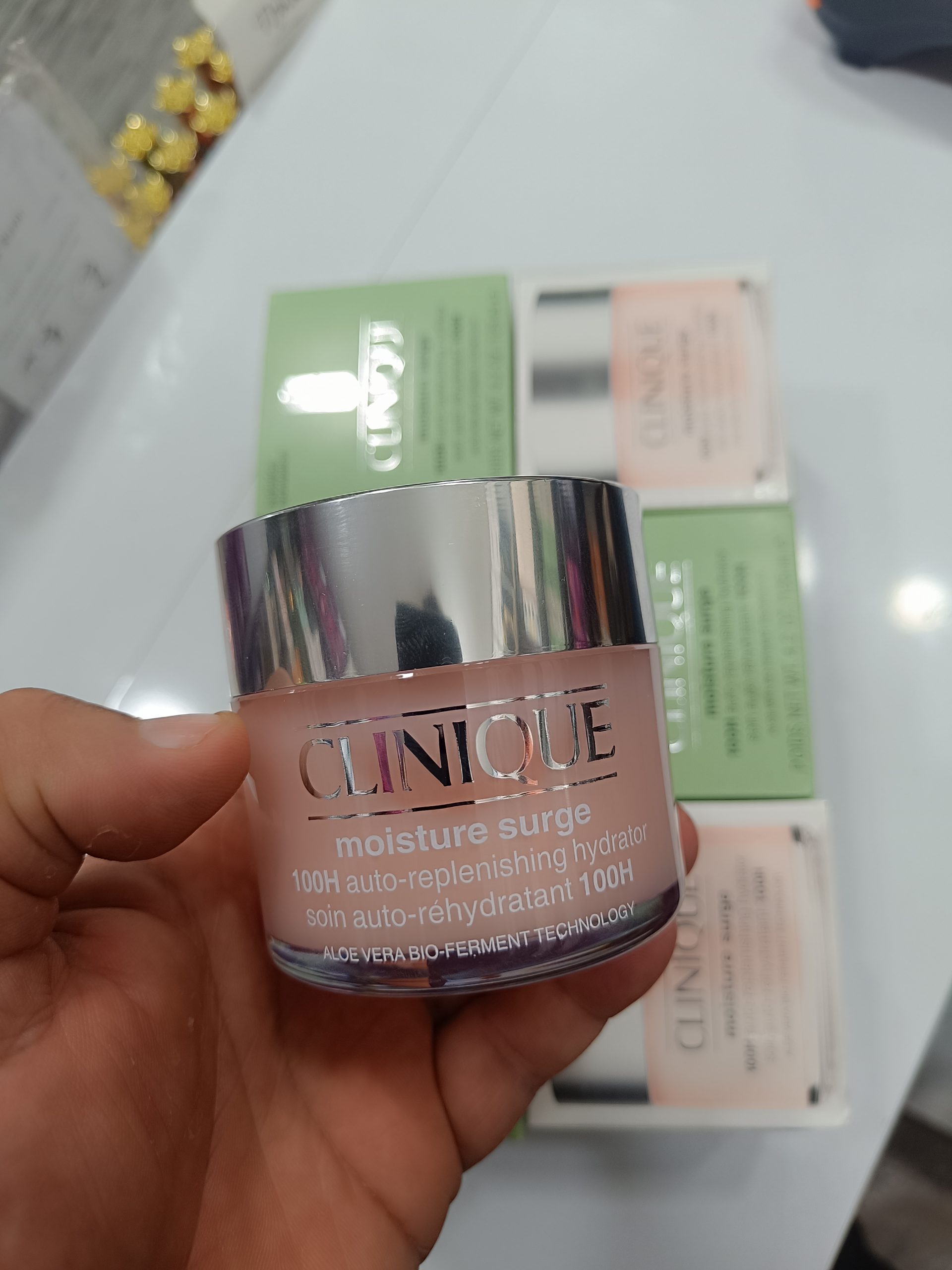 کرم آبرسان 100 ساعته ( Moisture Surge 100H)